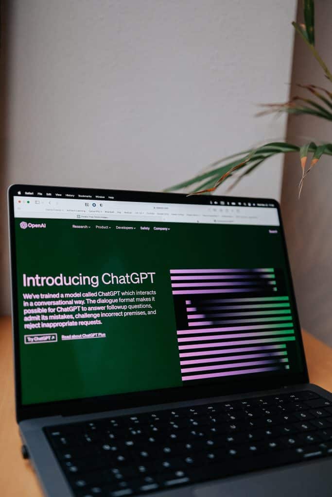 ChatGPT-4 : le langage humain prend sa place